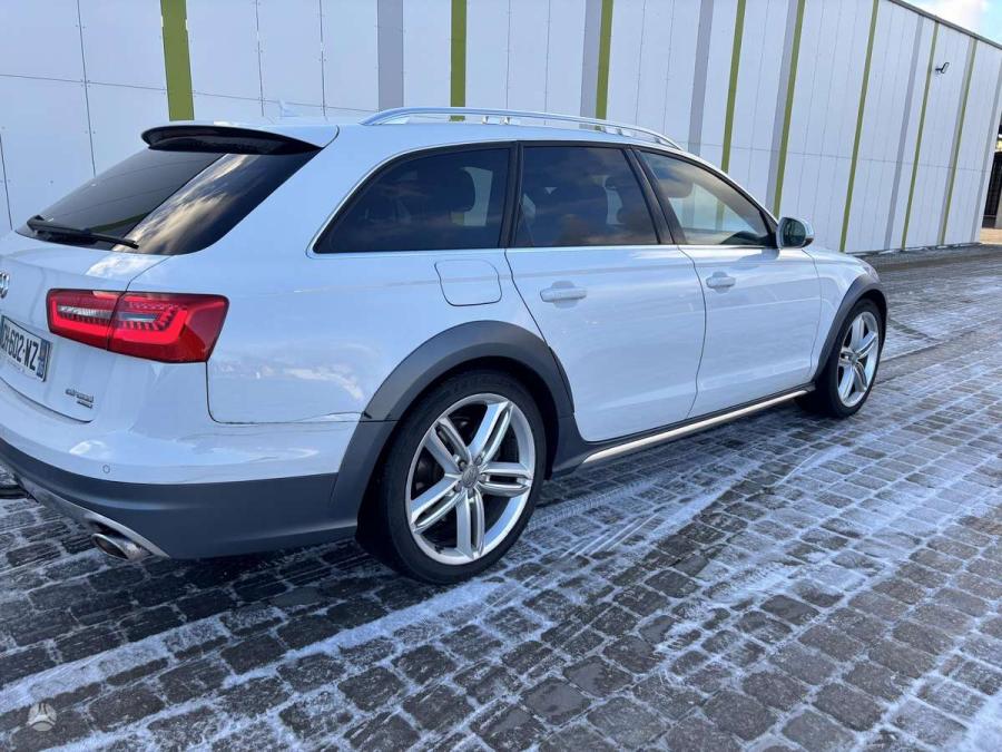 White Audi A6 Allroad 2012 in Raseiniai, with an engine capacity of 2.97 L and mileage of 253 thousand km for 12000 €, photo 7 on AUTOMOTO.COM.LV