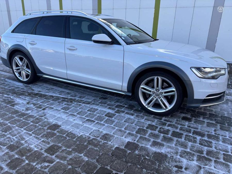 White Audi A6 Allroad 2012 in Raseiniai, with an engine capacity of 2.97 L and mileage of 253 thousand km for 12000 €, photo 10 on AUTOMOTO.COM.LV