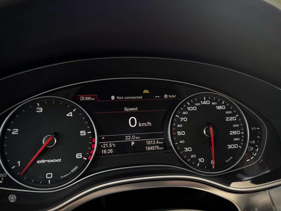 White Audi A6 Allroad 2012 in Joniskis, with an engine capacity of 2.97 L and mileage of 185 thousand km for 14950 €, photo 27 on AUTOMOTO.COM.LV