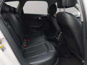 White Audi A6 Allroad 2012 in Vilnius, with an engine capacity of 3.00 L and mileage of 301 thousand km for 6999 €, photo 10 on AUTOMOTO.COM.LV