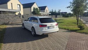 White Audi A6 Allroad 2015 in Vilnius, with an engine capacity of 2.97 L and mileage of 335 thousand km for 13700 €, photo 7 on AUTOMOTO.COM.LV