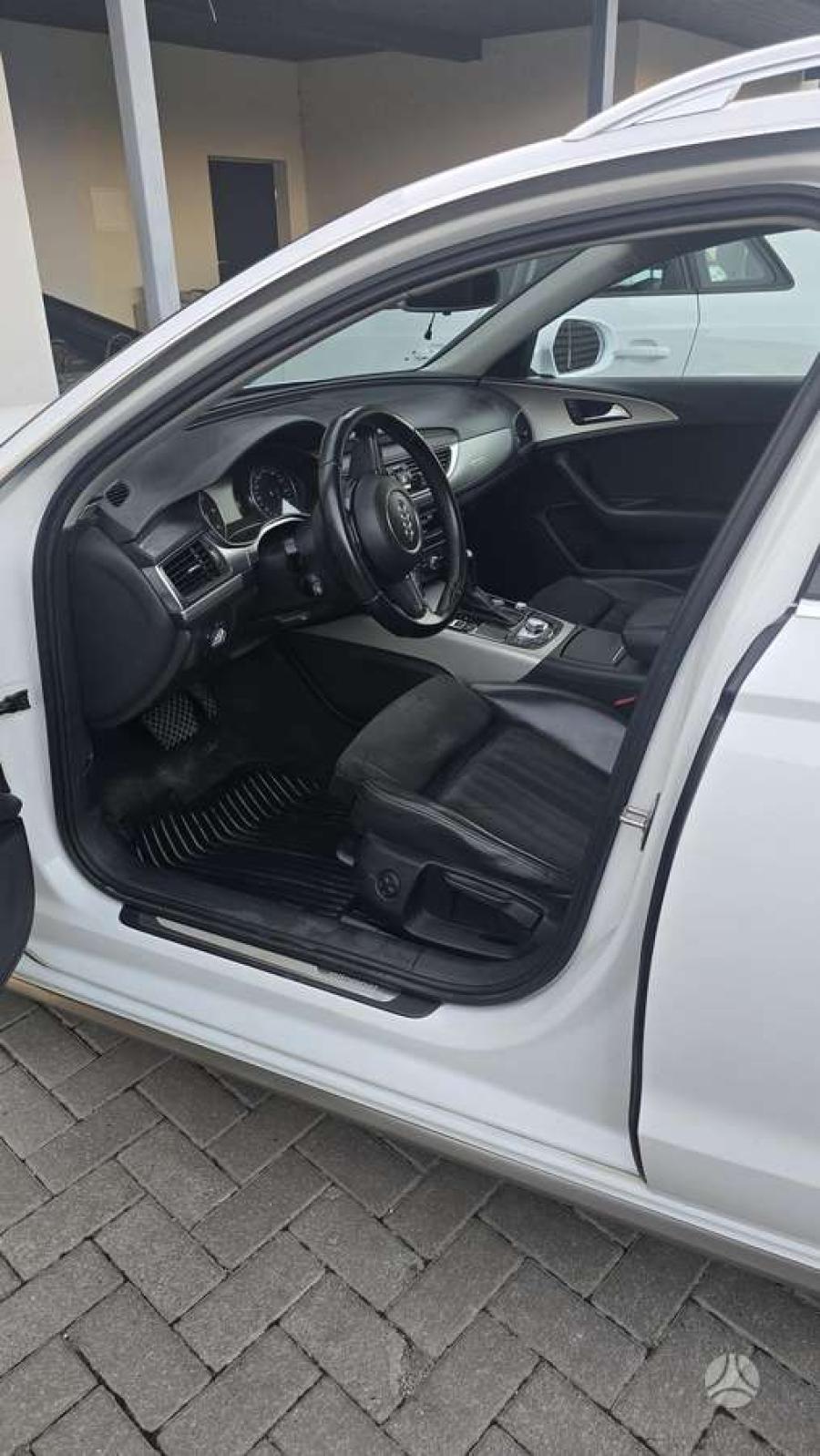 White Audi A6 Allroad 2015 in Vilnius, with an engine capacity of 2.97 L and mileage of 335 thousand km for 13700 €, photo 10 on AUTOMOTO.COM.LV