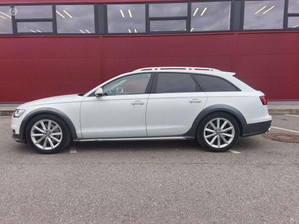 White Audi A6 Allroad 2015 in Kaunas, with an engine capacity of 2.97 L and mileage of 298 thousand km for 13950 €, photo 8 on AUTOMOTO.COM.LV