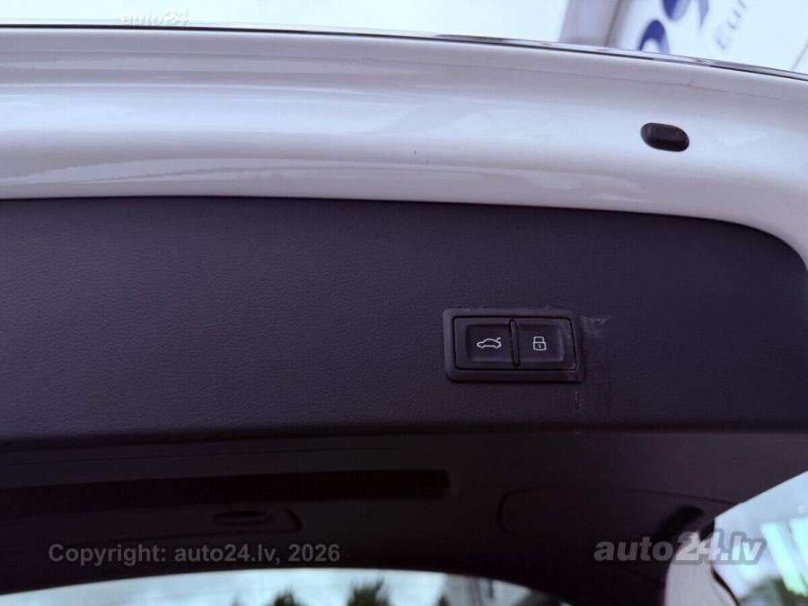 Balts Audi A6 Allroad 2016 Tallina, ar dzinēja tilpumu 2.00 L un nobraukumu 229 tūkst. km par 14050 €, foto 18 vietnē AUTOMOTO.COM.LV