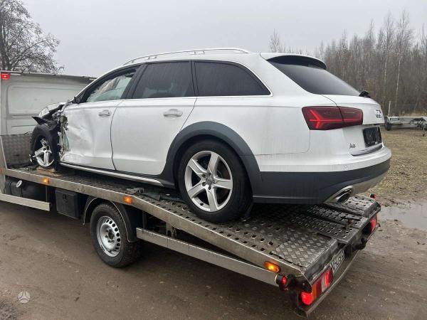 White Audi A6 Allroad 2017 in Raseiniai, with an engine capacity of 2.97 L and mileage of 168 thousand km for 10600 €, photo 2 on AUTOMOTO.COM.LV