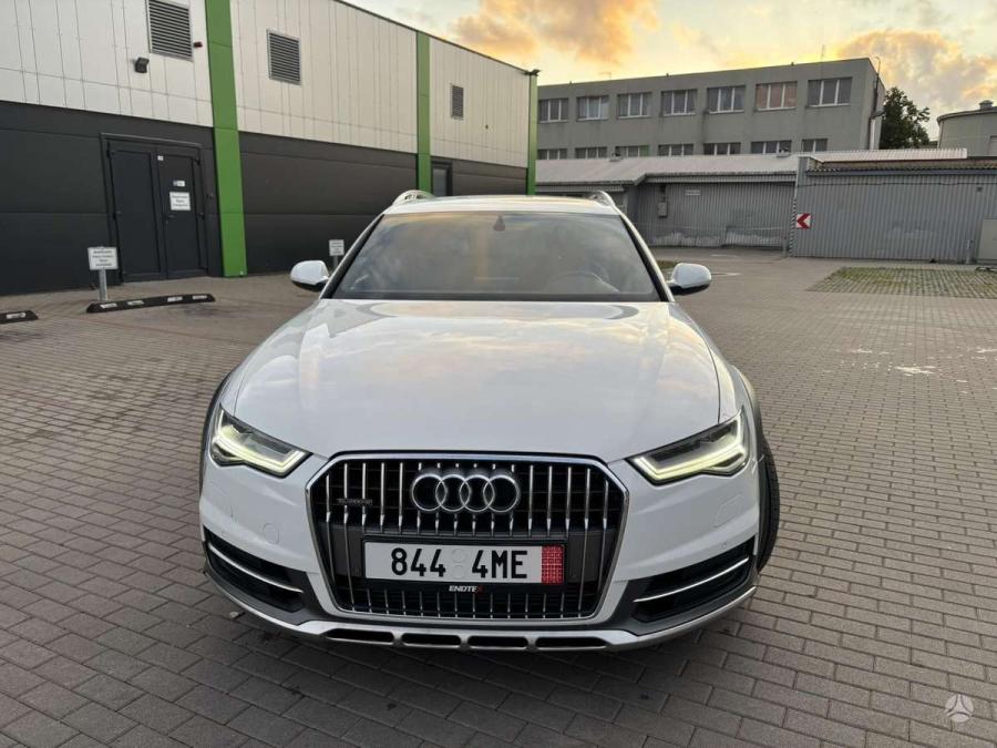 White Audi A6 Allroad 2017 in Raseiniai, with an engine capacity of 2.97 L and mileage of 170 thousand km for 16450 €, photo 3 on AUTOMOTO.COM.LV