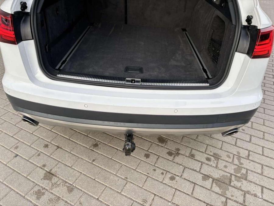 White Audi A6 Allroad 2017 in Raseiniai, with an engine capacity of 2.97 L and mileage of 170 thousand km for 16450 €, photo 19 on AUTOMOTO.COM.LV
