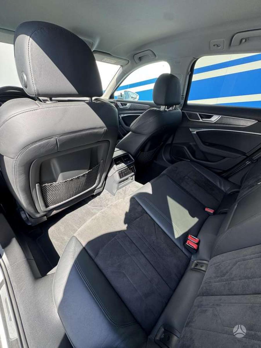 White Audi A6 Allroad 2019 in Kaunas, with an engine capacity of 2.97 L and mileage of 229 thousand km for 28499 €, photo 8 on AUTOMOTO.COM.LV