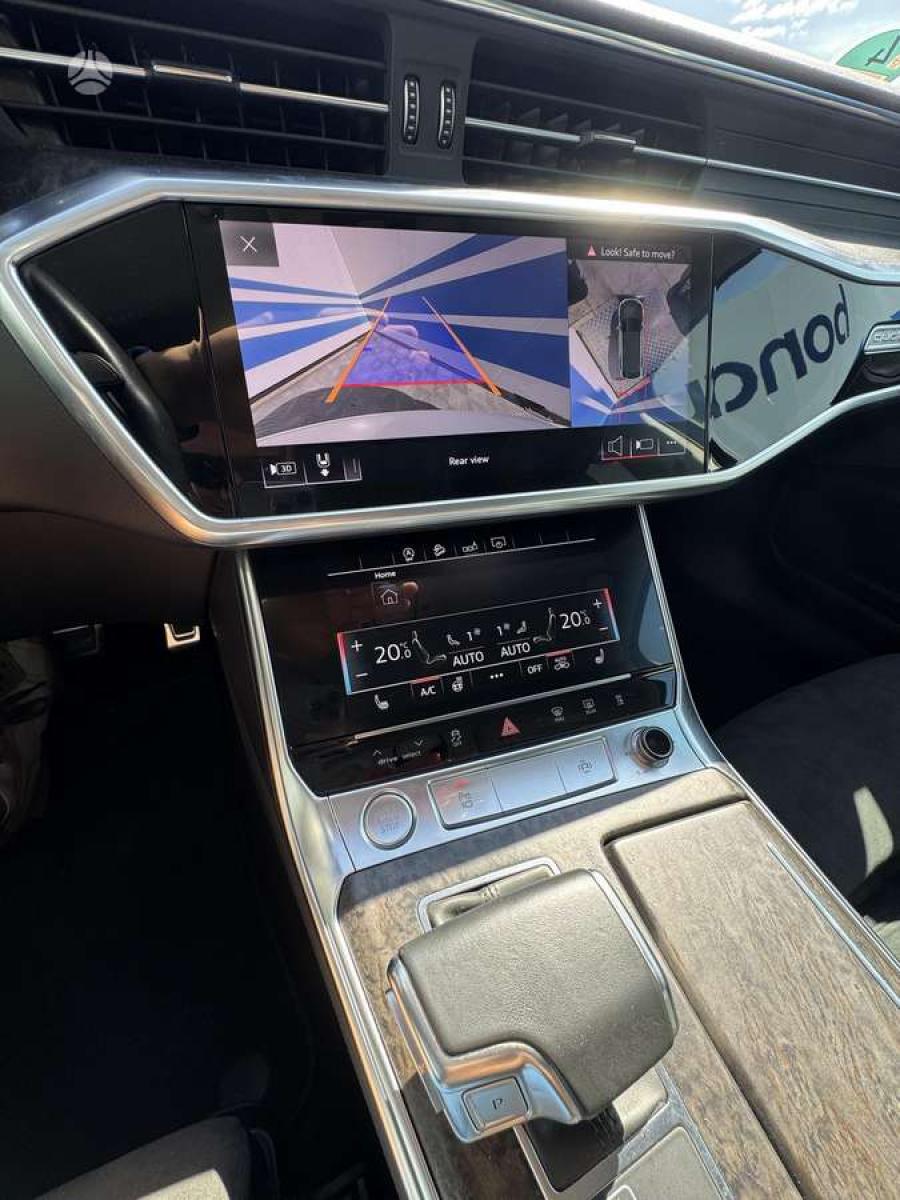 White Audi A6 Allroad 2019 in Kaunas, with an engine capacity of 2.97 L and mileage of 229 thousand km for 28499 €, photo 14 on AUTOMOTO.COM.LV