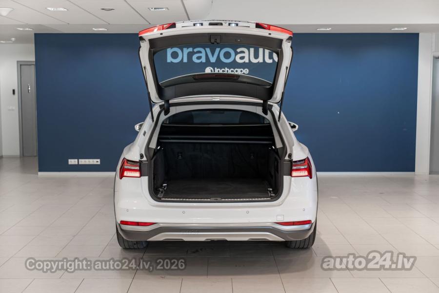 Balts Audi A6 Allroad 2020 Tallina, ar dzinēja tilpumu 3.00 L un nobraukumu 166 tūkst. km par 29990 €, foto 21 vietnē AUTOMOTO.COM.LV