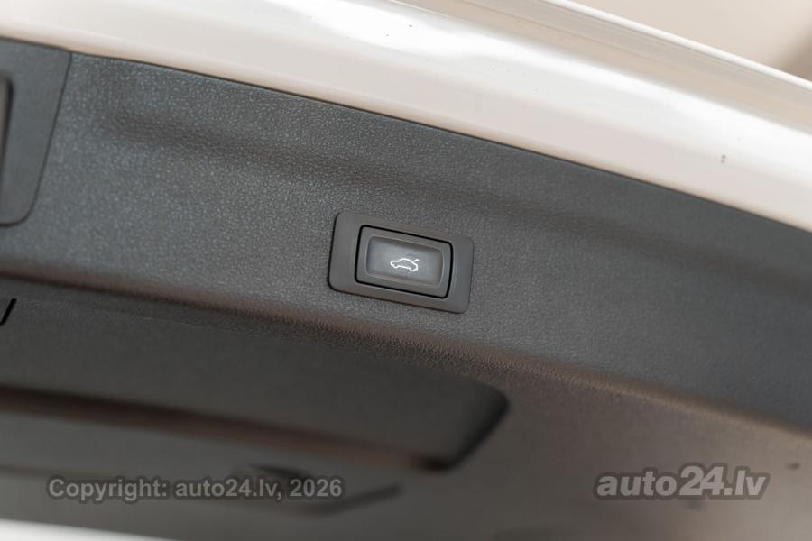 Balts Audi A6 Allroad 2020 Tallina, ar dzinēja tilpumu 3.00 L un nobraukumu 166 tūkst. km par 29990 €, foto 22 vietnē AUTOMOTO.COM.LV