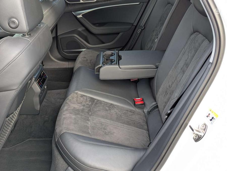 White Audi A6 Allroad 2020 in Prienai, with an engine capacity of 3.00 L and mileage of 228 thousand km for 29000 €, photo 22 on AUTOMOTO.COM.LV