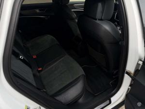 White Audi A6 Allroad 2020 in Rokiskis, with an engine capacity of 2.97 L and mileage of 240 thousand km for 21250 €, photo 39 on AUTOMOTO.COM.LV