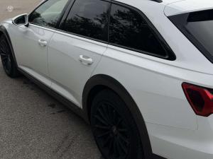 White Audi A6 Allroad 2020 in Rokiskis, with an engine capacity of 2.97 L and mileage of 240 thousand km for 21250 €, photo 20 on AUTOMOTO.COM.LV