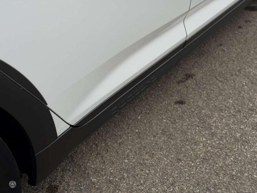 White Audi A6 Allroad 2020 in Rokiskis, with an engine capacity of 2.97 L and mileage of 240 thousand km for 21250 €, photo 21 on AUTOMOTO.COM.LV