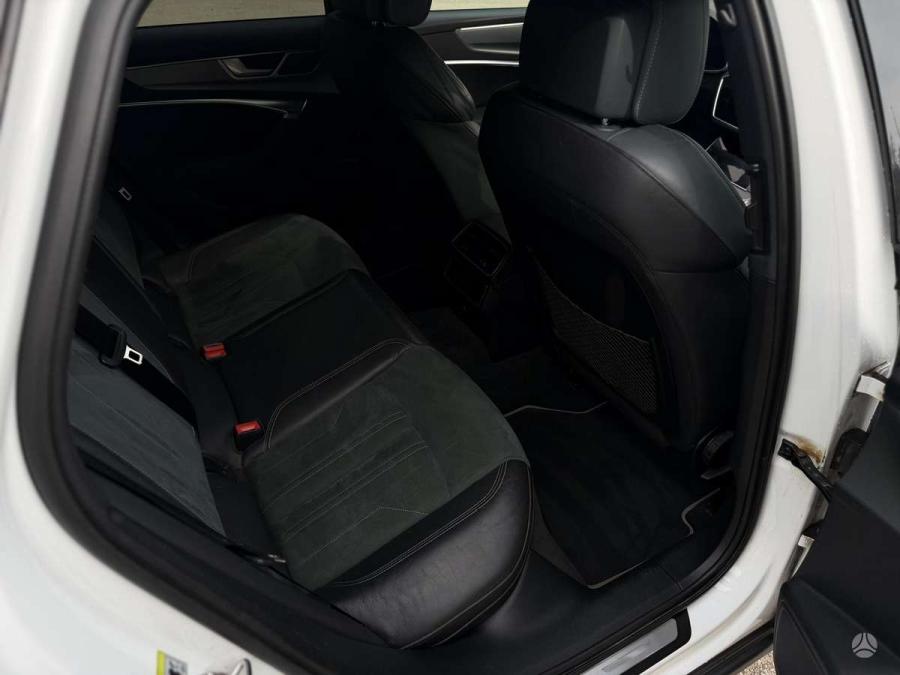 White Audi A6 Allroad 2020 in Rokiskis, with an engine capacity of 2.97 L and mileage of 240 thousand km for 21250 €, photo 38 on AUTOMOTO.COM.LV