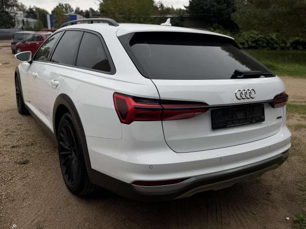 White Audi A6 Allroad 2020 in Rokiskis, with an engine capacity of 2.97 L and mileage of 240 thousand km for 18850 €, photo 6 on AUTOMOTO.COM.LV