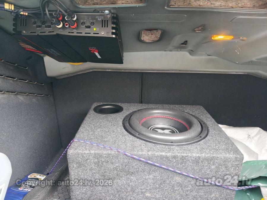 Smilšu krāsa Audi A6 2006 Kohtla-Jerve, ar dzinēja tilpumu 2.70 L un nobraukumu 340 tūkst. km par 3999 €, foto 11 vietnē AUTOMOTO.COM.LV