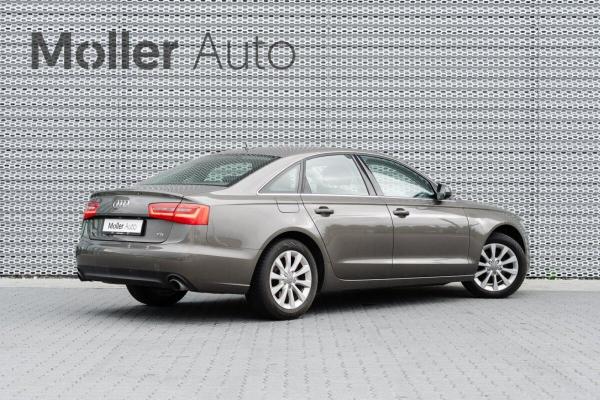 Smilšu krāsa Audi A6 2013 Mārupe, ar dzinēja tilpumu 2.80 L un nobraukumu 191 tūkst. km par 9900 €, foto 4 vietnē AUTOMOTO.COM.LV