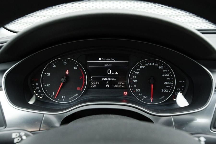 Beige Audi A6 2013 in Marupe, with an engine capacity of 2.80 L and mileage of 191 thousand km for 9900 €, photo 14 on AUTOMOTO.COM.LV