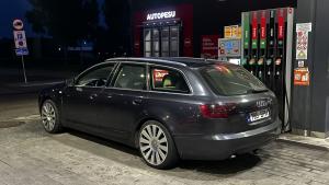 Beige Audi A6 2005 in Tallinn, with an engine capacity of 3.00 L and mileage of 358 thousand km for 2500 €, photo 14 on AUTOMOTO.COM.LV