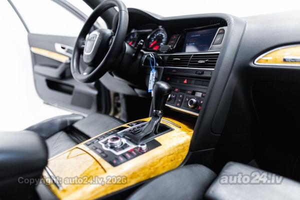 Smilšu krāsa Audi A6 2008 Tallina, ar dzinēja tilpumu 3.00 L un nobraukumu 423 tūkst. km par 3999 €, foto 11 vietnē AUTOMOTO.COM.LV