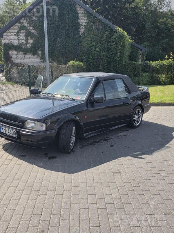 Melns Audi A6 1990 Valmiera, ar dzinēja tilpumu 1.30 L un nobraukumu 0 tūkst. km par 2200 €, foto 6 vietnē AUTOMOTO.COM.LV