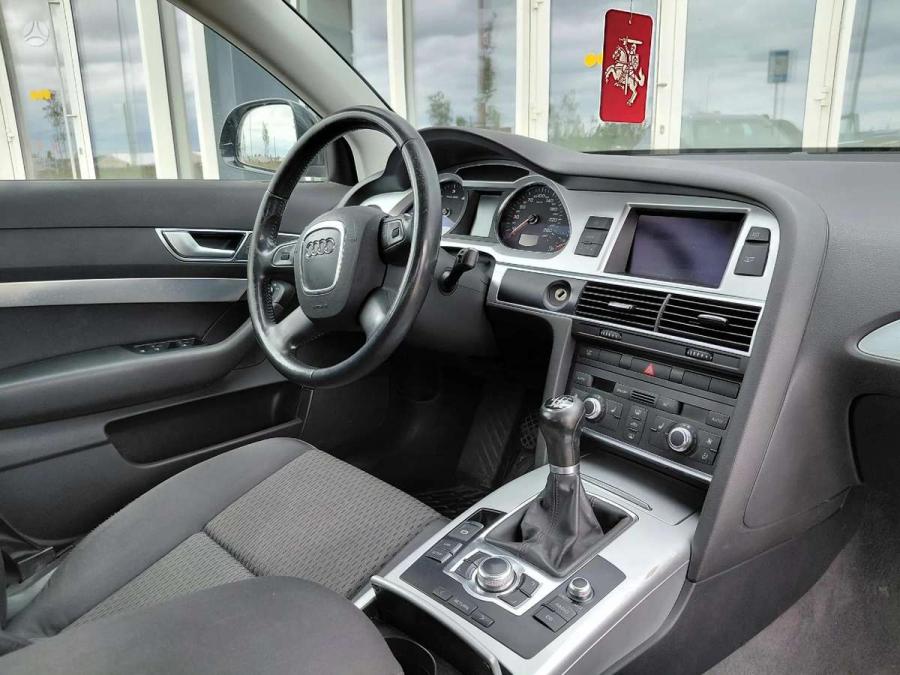 Melns Audi A6 2010 Viļņa, ar dzinēja tilpumu 2.70 L un nobraukumu 417 tūkst. km par 4490 €, foto 13 vietnē AUTOMOTO.COM.LV