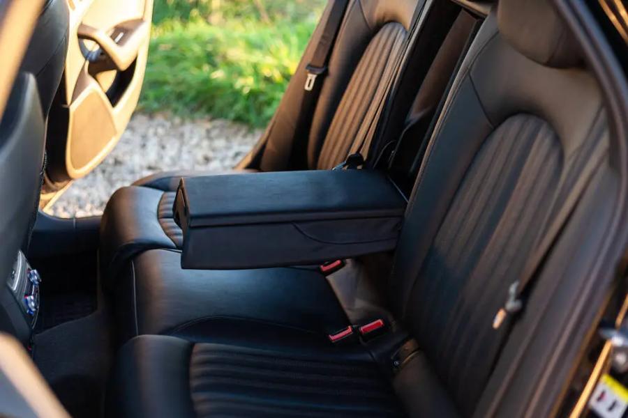 Melns Audi A6 2016 Rīga, ar dzinēja tilpumu 2.00 L un nobraukumu 288 tūkst. km par 12995 €, foto 15 vietnē AUTOMOTO.COM.LV