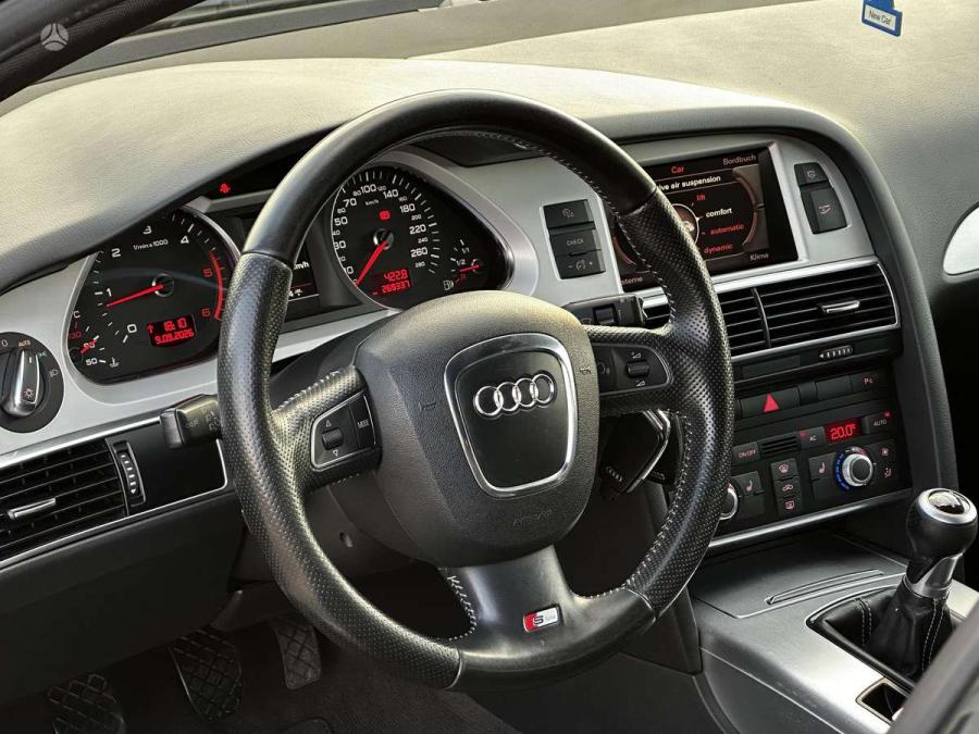 Black Audi A6 2010 in Vilnius, with an engine capacity of 2.97 L and mileage of 260 thousand km for 7150 €, photo 38 on AUTOMOTO.COM.LV