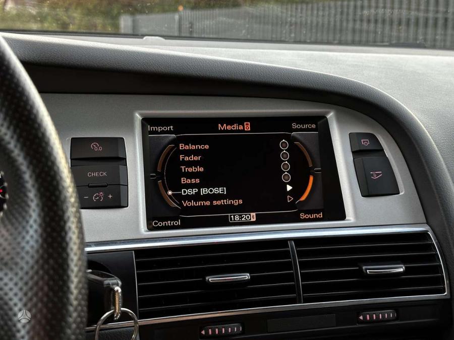 Black Audi A6 2010 in Vilnius, with an engine capacity of 2.97 L and mileage of 260 thousand km for 7150 €, photo 47 on AUTOMOTO.COM.LV