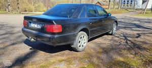 Black Audi A6 1995 in Lazdijai, with an engine capacity of 2.50 L and mileage of 560 thousand km for 1100 €, photo 10 on AUTOMOTO.COM.LV