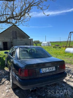 Melns Audi A6 1995 Ventspils, ar dzinēja tilpumu 2.50 L un nobraukumu 630 tūkst. km par 1200 €, foto 3 vietnē AUTOMOTO.COM.LV