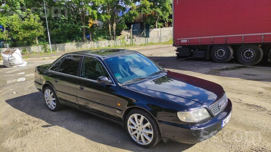Melns Audi A6 1995 Rīga, ar dzinēja tilpumu 2.60 L un nobraukumu 400 tūkst. km par 2000 €, foto 4 vietnē AUTOMOTO.COM.LV