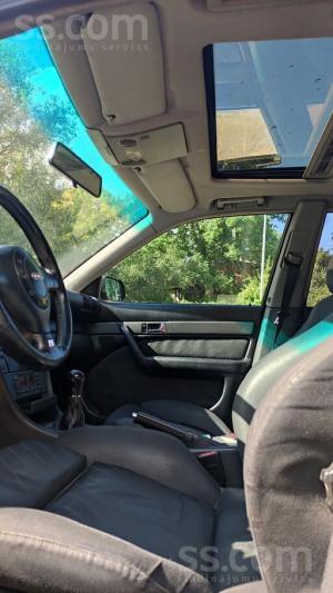 Melns Audi A6 1995 Rīga, ar dzinēja tilpumu 2.60 L un nobraukumu 400 tūkst. km par 2000 €, foto 13 vietnē AUTOMOTO.COM.LV
