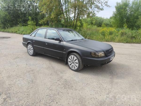 Black Audi A6 1996 in Rezekne, with an engine capacity of 1.90 L and mileage of 516 thousand km for 970 €, photo 3 on AUTOMOTO.COM.LV
