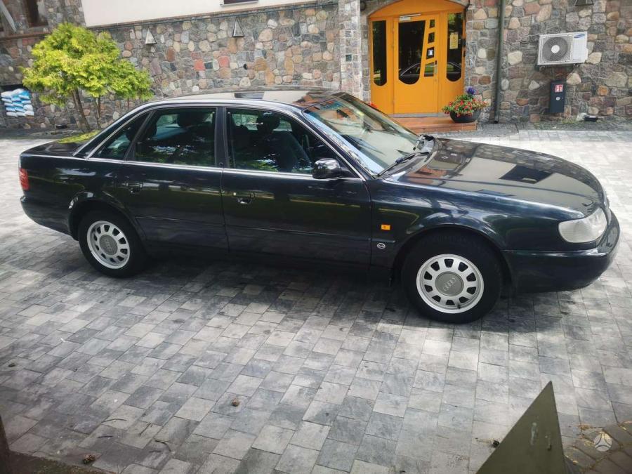 Melns Audi A6 1996 Kauņa, ar dzinēja tilpumu 2.80 L un nobraukumu 294 tūkst. km par 4500 €, foto 3 vietnē AUTOMOTO.COM.LV