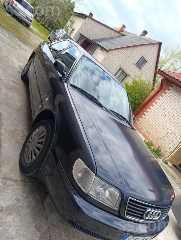 Black Audi A6 1996 in Balvi, with an engine capacity of 2.60 L and mileage of 254 thousand km for 4900 €, photo 4 on AUTOMOTO.COM.LV