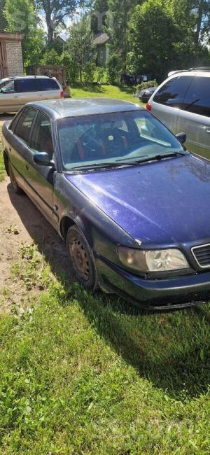 Melns Audi A6 1996 Madona, ar dzinēja tilpumu 2.50 L un nobraukumu 333 tūkst. km par 400 €, foto  vietnē AUTOMOTO.COM.LV