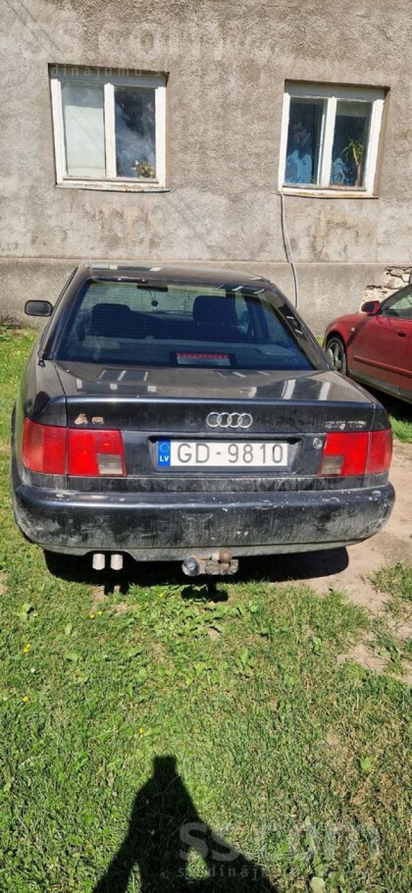 Черный Ауди А6 1996 в Мадона, объемом двигателя 2.50 л и пробегом 333 тыс. км за 400 €, фото 3 на AUTOMOTO.COM.LV