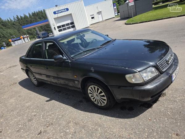 Черный Ауди А6 1996 в Варена, объемом двигателя 2.50 л и пробегом 400 тыс. км за 650 €, фото 2 на AUTOMOTO.COM.LV