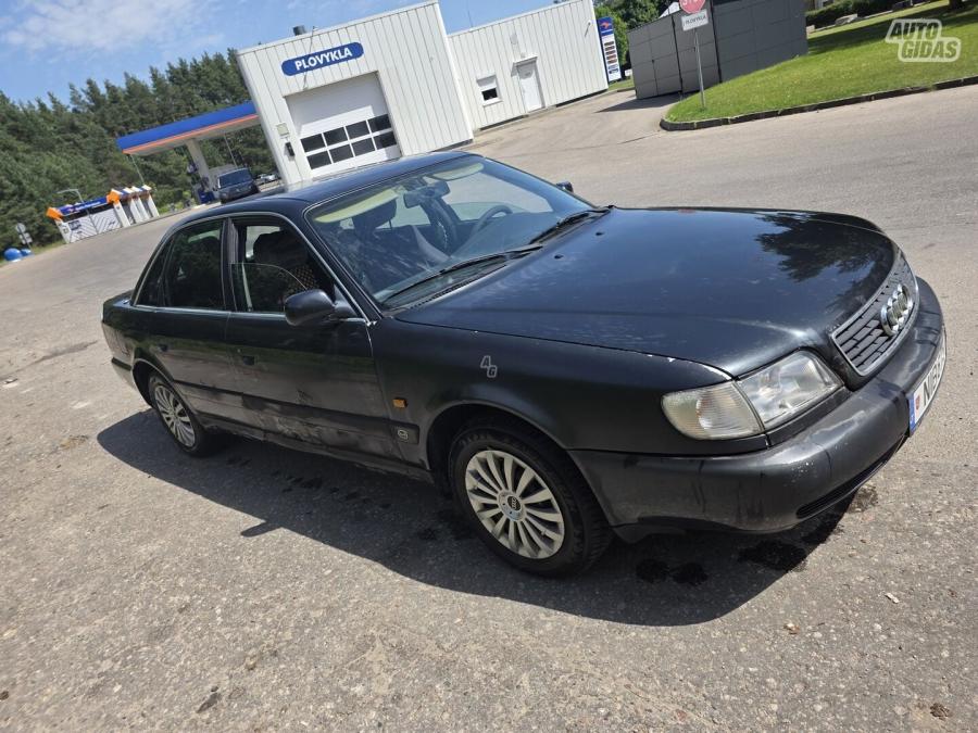 Black Audi A6 1996 in Varena, with an engine capacity of 2.50 L and mileage of 400 thousand km for 650 €, photo 3 on AUTOMOTO.COM.LV