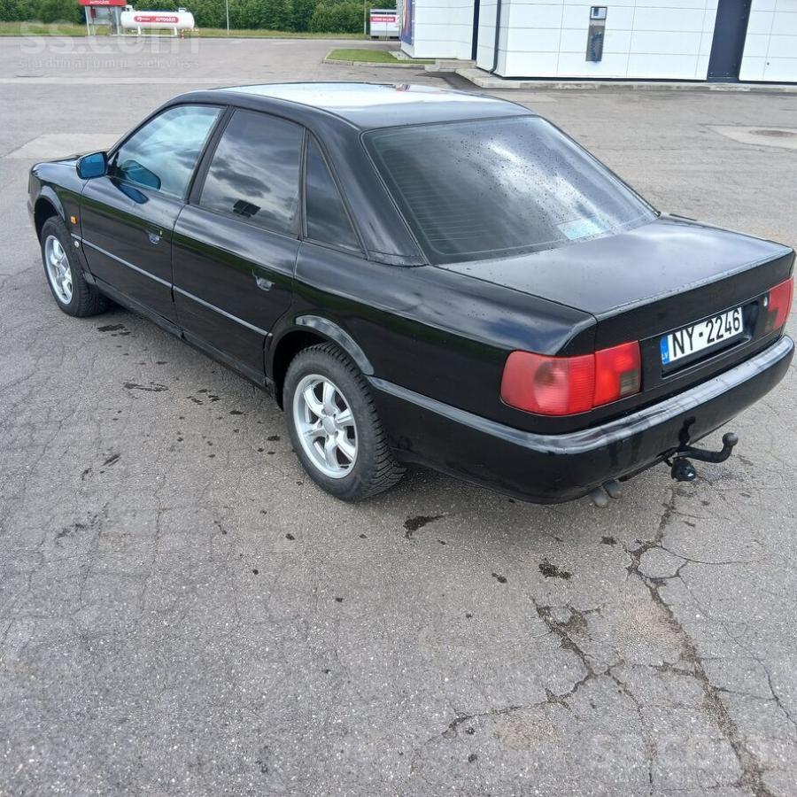 Melns Audi A6 1996 Daugavpils, ar dzinēja tilpumu 2.50 L un nobraukumu 0 tūkst. km par 2150 €, foto 6 vietnē AUTOMOTO.COM.LV