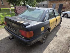 Black Audi A6 1996 in Kursenai, with an engine capacity of 2.46 L and mileage of 800 thousand km for 450 €, photo 4 on AUTOMOTO.COM.LV