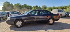 Melns Audi A6 1997 Valmiera, ar dzinēja tilpumu 2.00 L un nobraukumu 270 tūkst. km par 1400 €, foto 7 vietnē AUTOMOTO.COM.LV