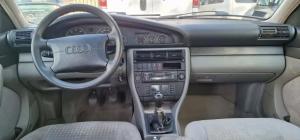 Melns Audi A6 1997 Valmiera, ar dzinēja tilpumu 2.00 L un nobraukumu 270 tūkst. km par 1400 €, foto 10 vietnē AUTOMOTO.COM.LV