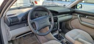 Melns Audi A6 1997 Valmiera, ar dzinēja tilpumu 2.00 L un nobraukumu 270 tūkst. km par 1400 €, foto 11 vietnē AUTOMOTO.COM.LV