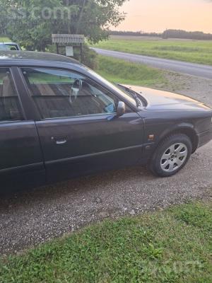 Melns Audi A6 1997 Jēkabpils, ar dzinēja tilpumu 2.50 L un nobraukumu 372 tūkst. km par 1350 €, foto 11 vietnē AUTOMOTO.COM.LV