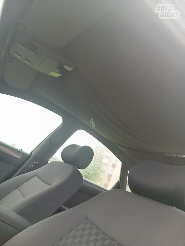 Melns Audi A6 1998 Viļņa, ar dzinēja tilpumu 1.90 L un nobraukumu 472 tūkst. km par 800 €, foto 8 vietnē AUTOMOTO.COM.LV