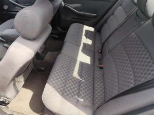 Black Audi A6 1998 in Panevezys, with an engine capacity of 1.90 L and mileage of 470 thousand km for 800 €, photo 11 on AUTOMOTO.COM.LV